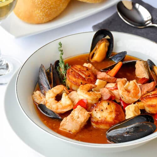 Manhattan Seafood Chowder with Chorizo & Roasted Vegetables