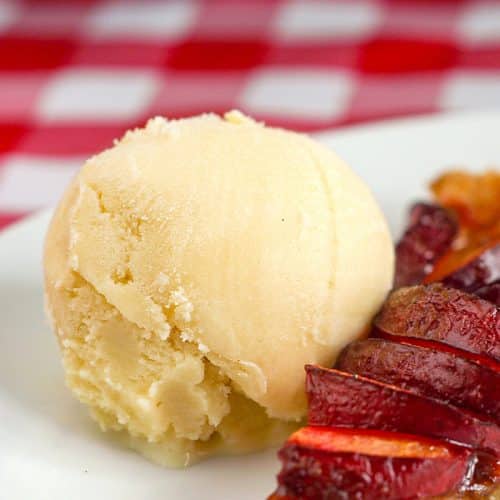 Vanilla Gelato - a homemade version of the Italian classic!