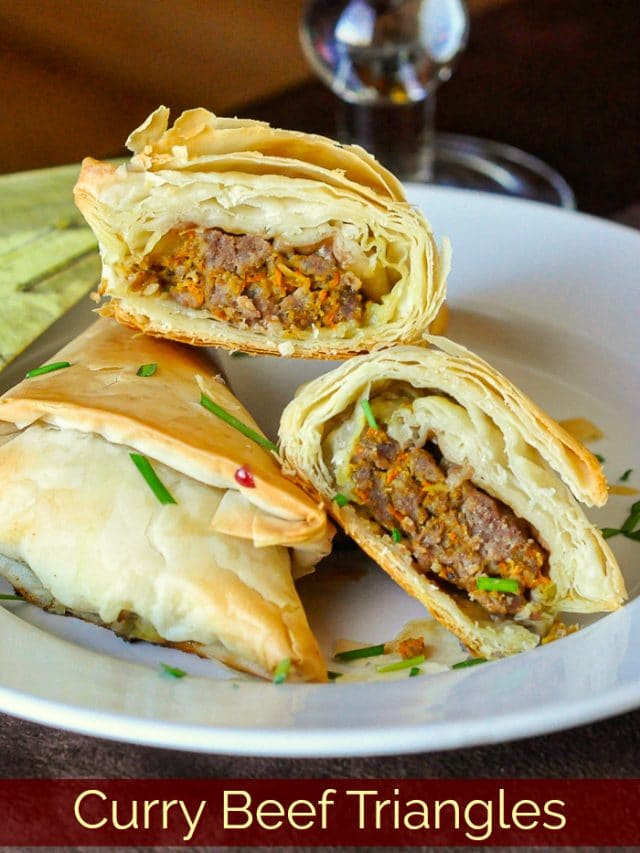 Curry Beef Triangles - Rock Recipes