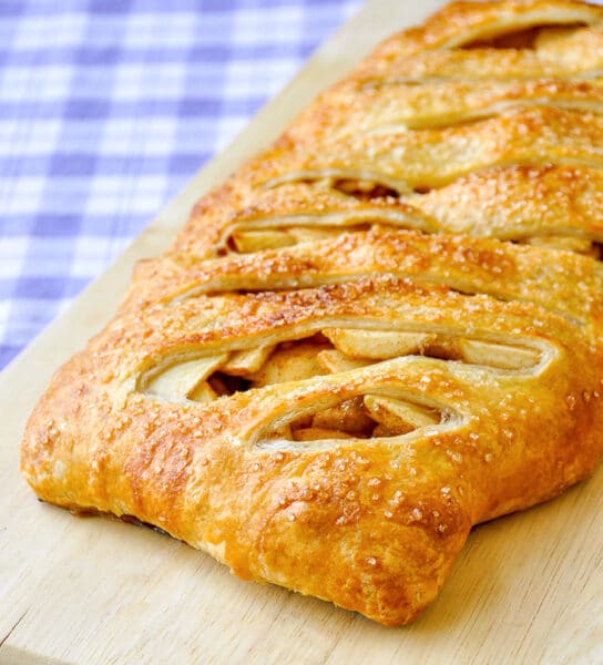 Shortcut Apple Strudel - Rock Recipes