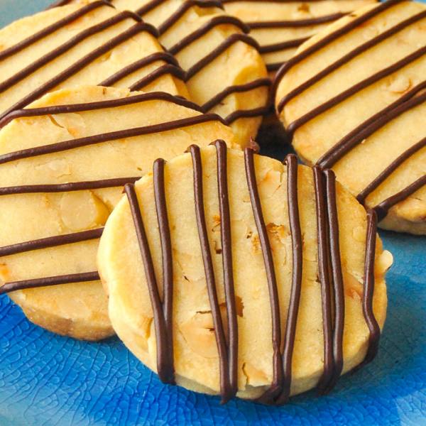 Chocolate Hazelnut Shortbread Cookies - Rock Recipes