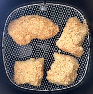 Crispy Cod Nuggets in The Philips Airfryer - eating healthy made easy!