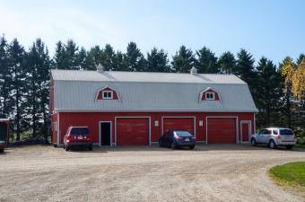 Down on the Farm - my visit to a Canadian chicken farm. - Rock Recipes