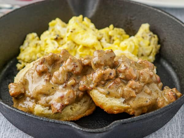 Southern Sausage Gravy. An easy, tasty, no cream added biscuits & gravy!