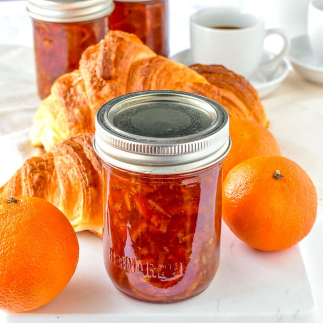 Clementine Marmalade. With only 2 ingredients! Terrific Christmas gifts ...