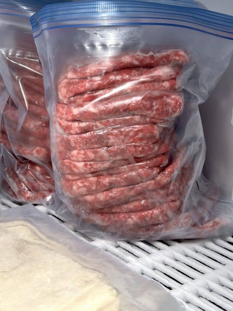 How to make Square Burgers. Best way to freeze smash burgers! - Rock ...