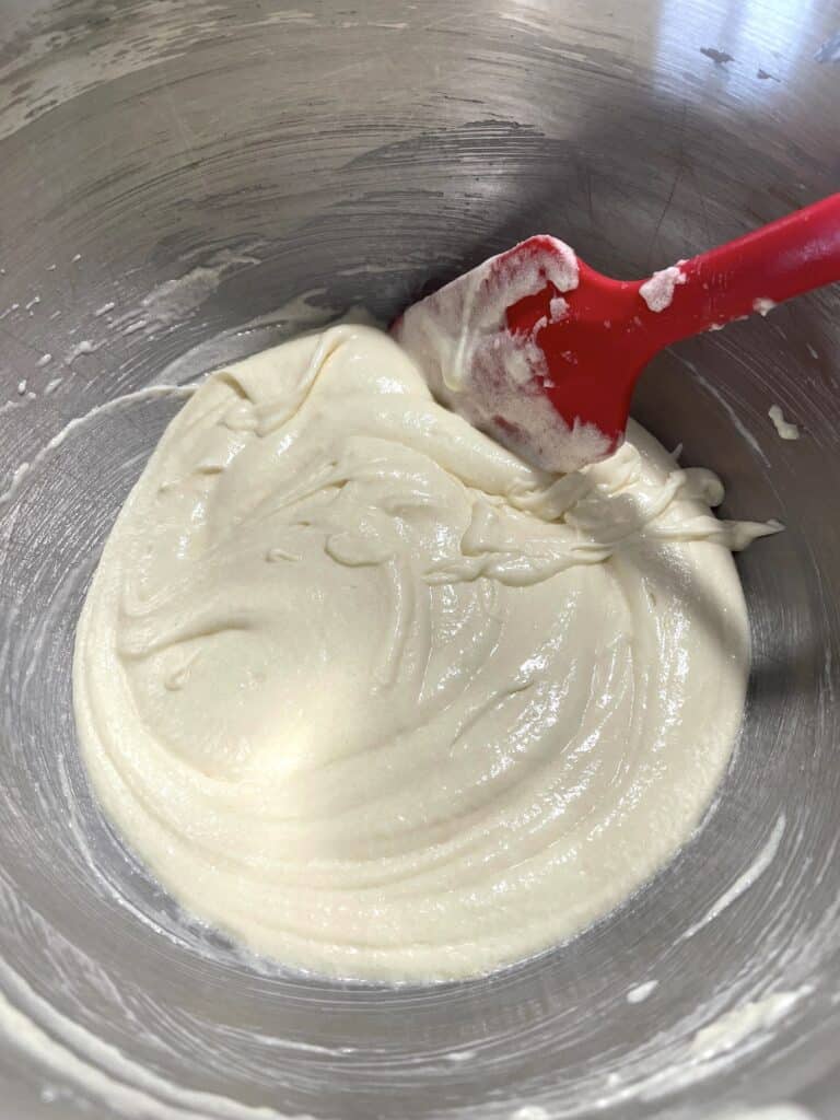 May West Cake. Based on a Canadian classic snack cake favorite! - Rock ...